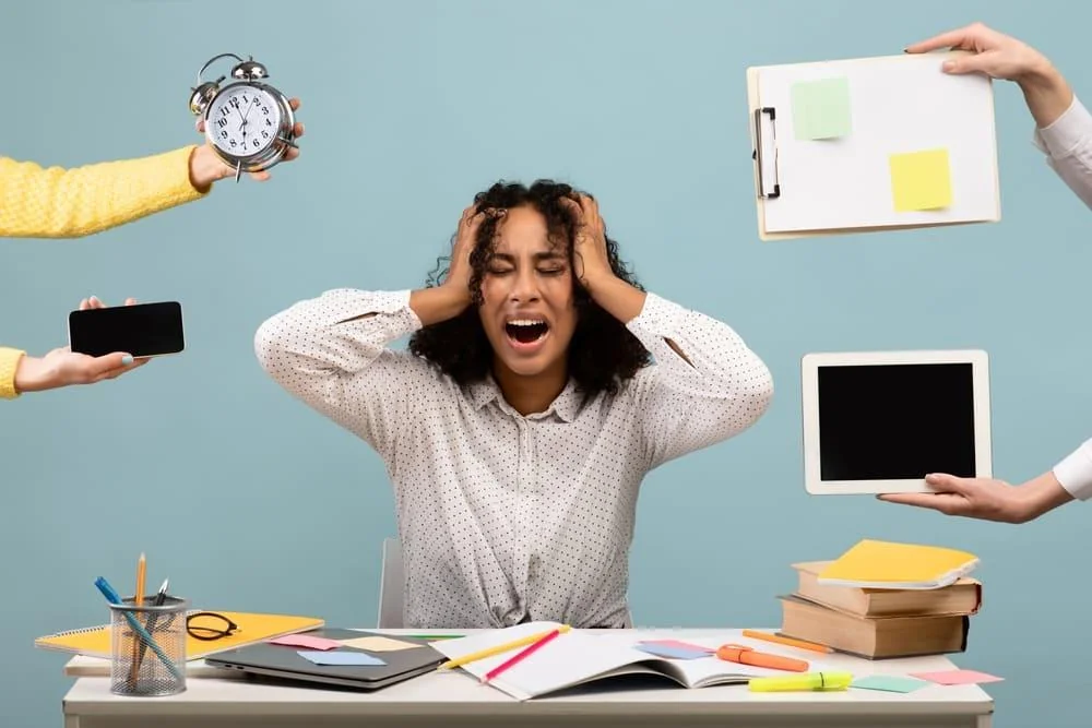 Sindromul burnout: cauze, simptome, tratament | Dr.Max Farmacie
